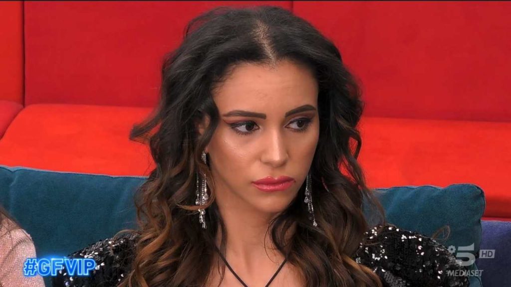 "Devo dormire con te per non essere votato?": Jessica Selassié è stata ...